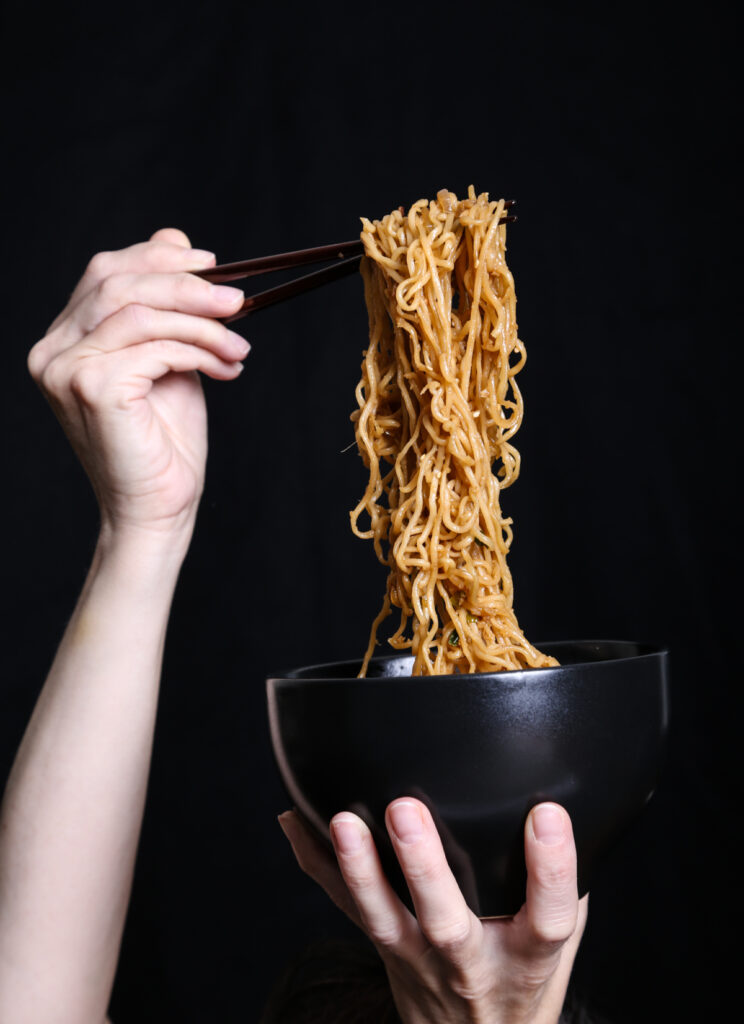 Ginger Scallion Ramen Noodles | Olives for Dinner